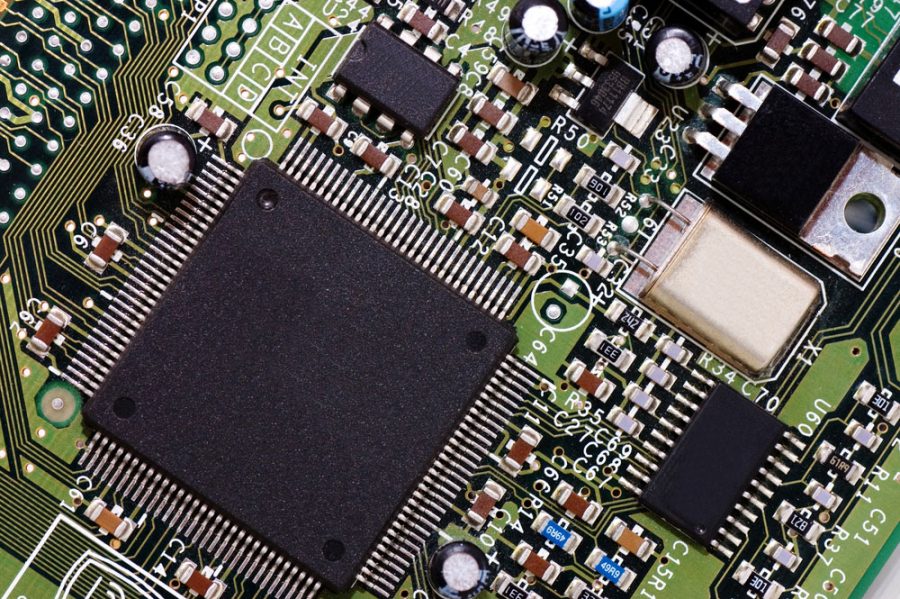 Microcontroller vs. Microprocessor - Ten Major Differences Microcontroller vs. Microprocessor - Ten Major Differences