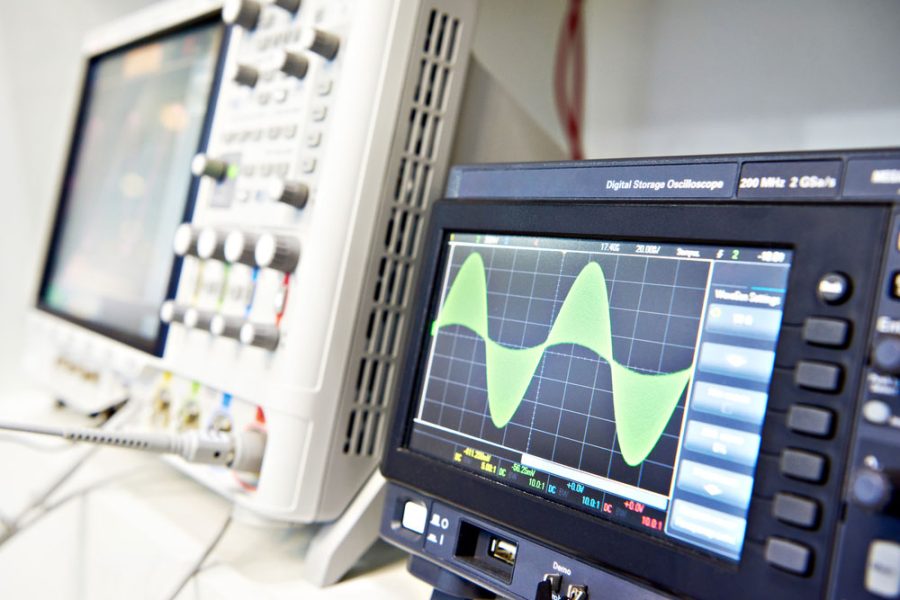 Oscilloscope Uses Types And Applications Of This Diagnostics Device